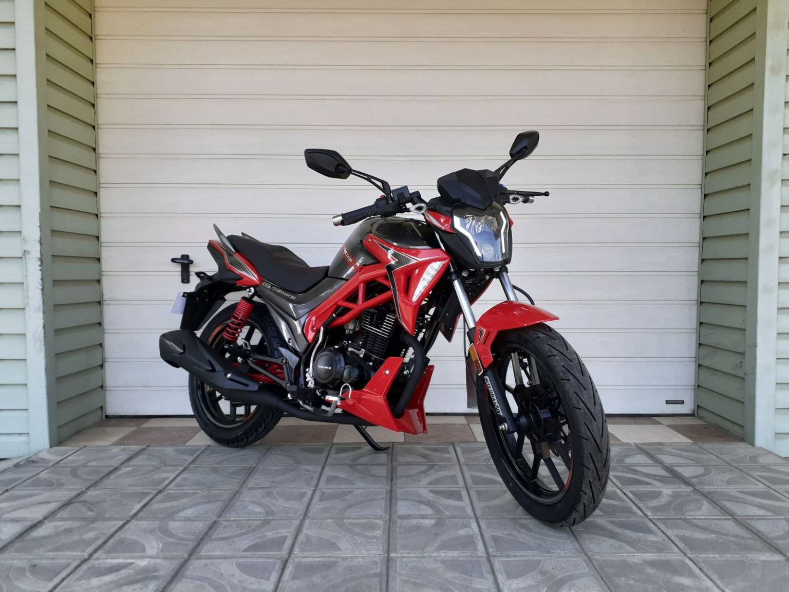 Senke SK200E - plus1